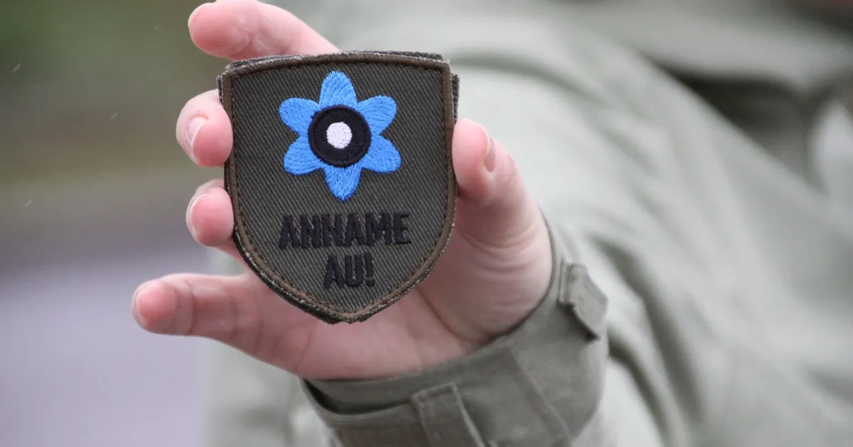 Aprill on taas sinilille-kampaania kuu