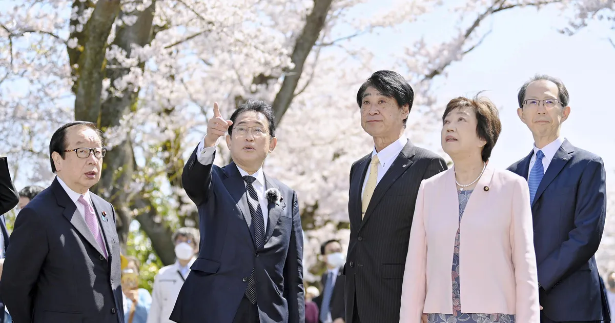 Tomioka linna Fukushima tuumajaama naabruses lubati elanikud tagasi