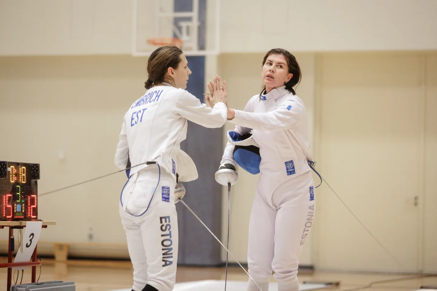 Eesti epeenaiskond tegi MK-etapil Venemaale tuule alla