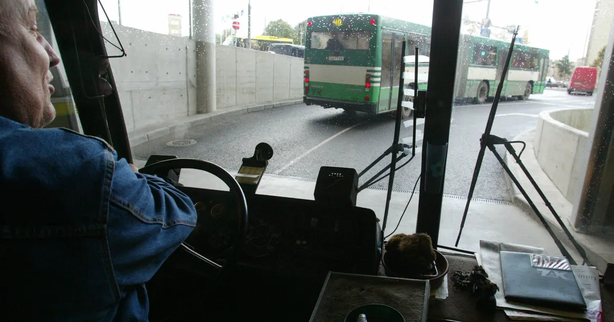 Bussiliiklus on Viru terminalist ajutiselt ümber suunatud