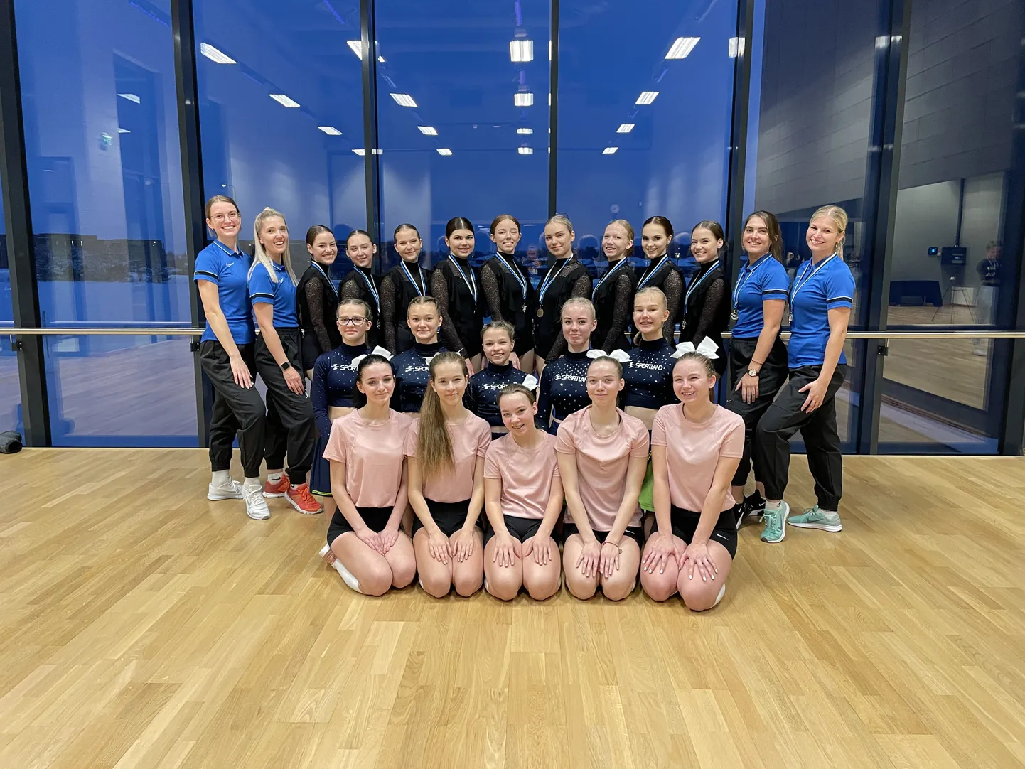 Saaremaa tantsutüdrukud tulid Eesti meistriks