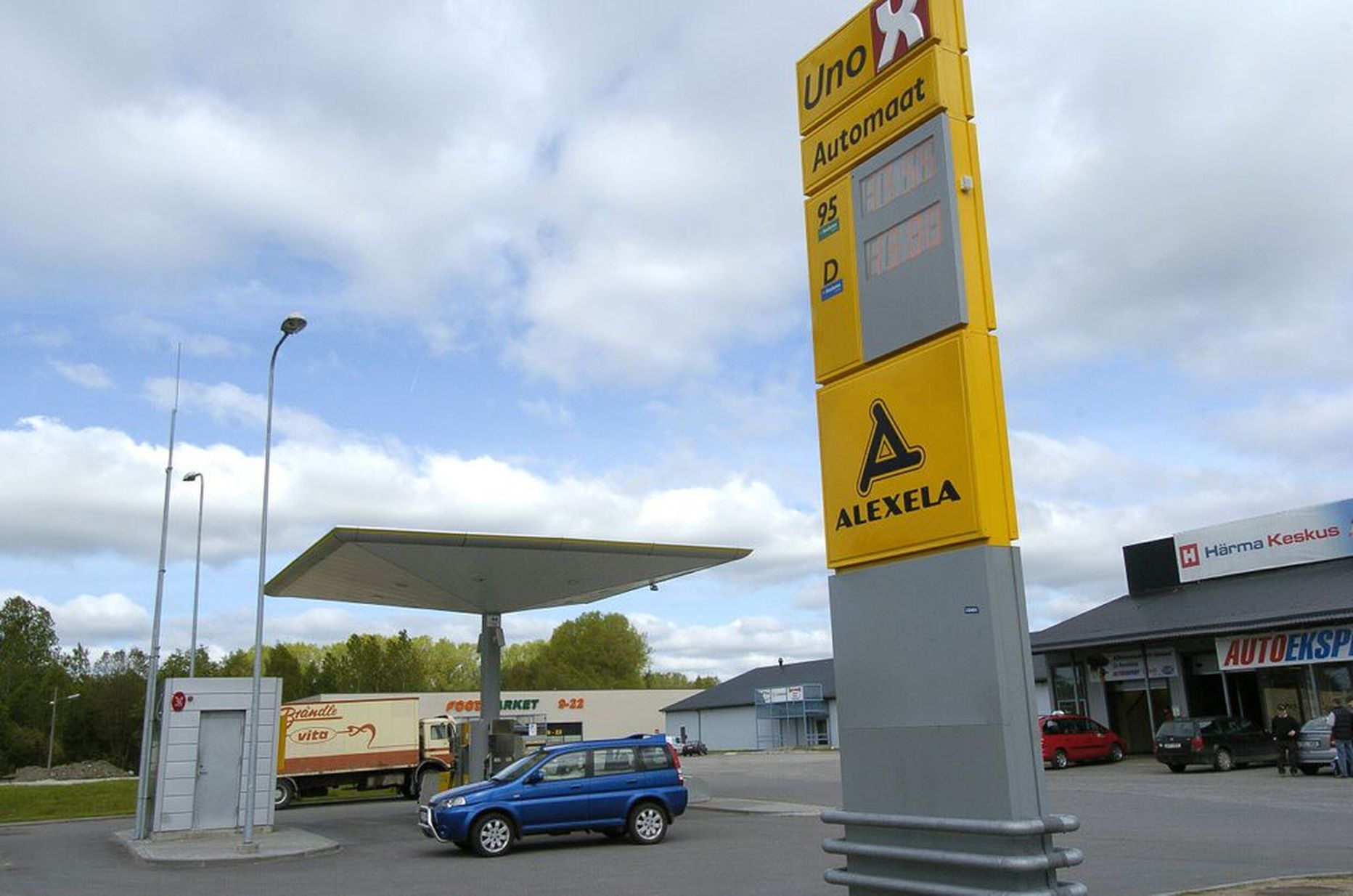 Alexela avas Lätis ja Leedus kolm uut tanklat