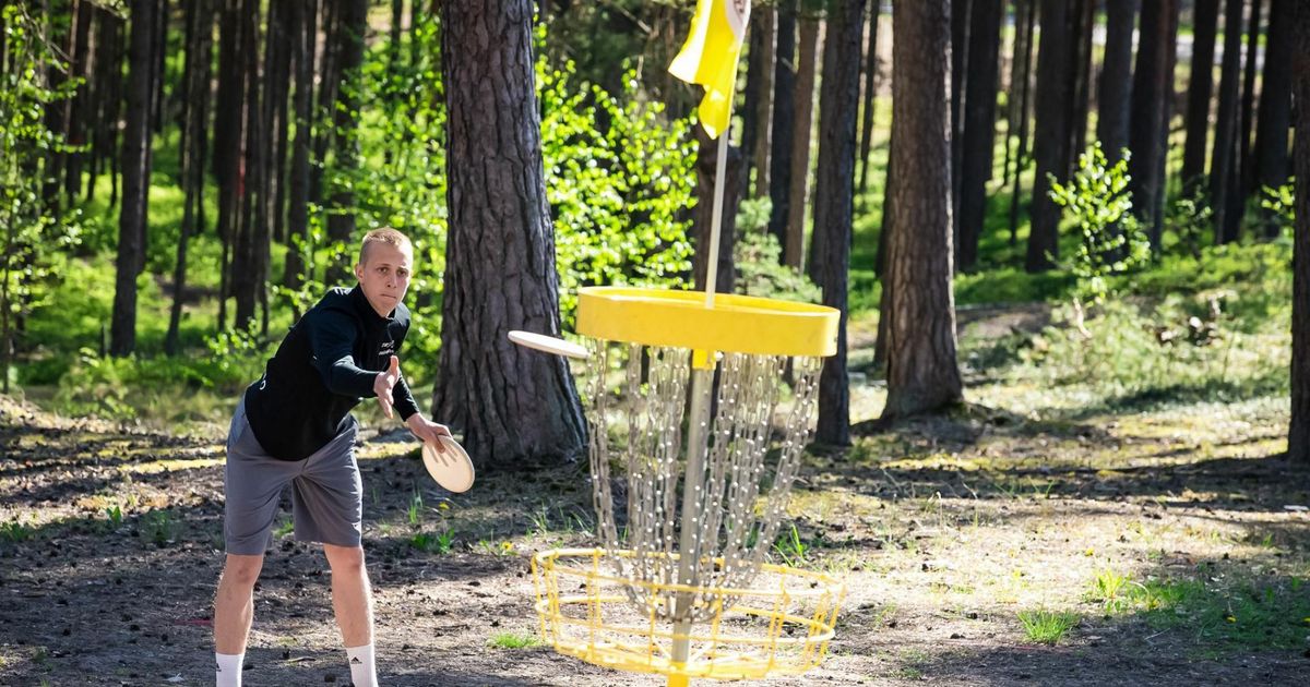 SUUR PILDIGALERII Kuu parim jalgpallur riisus koore suurel Jõulumäe ...