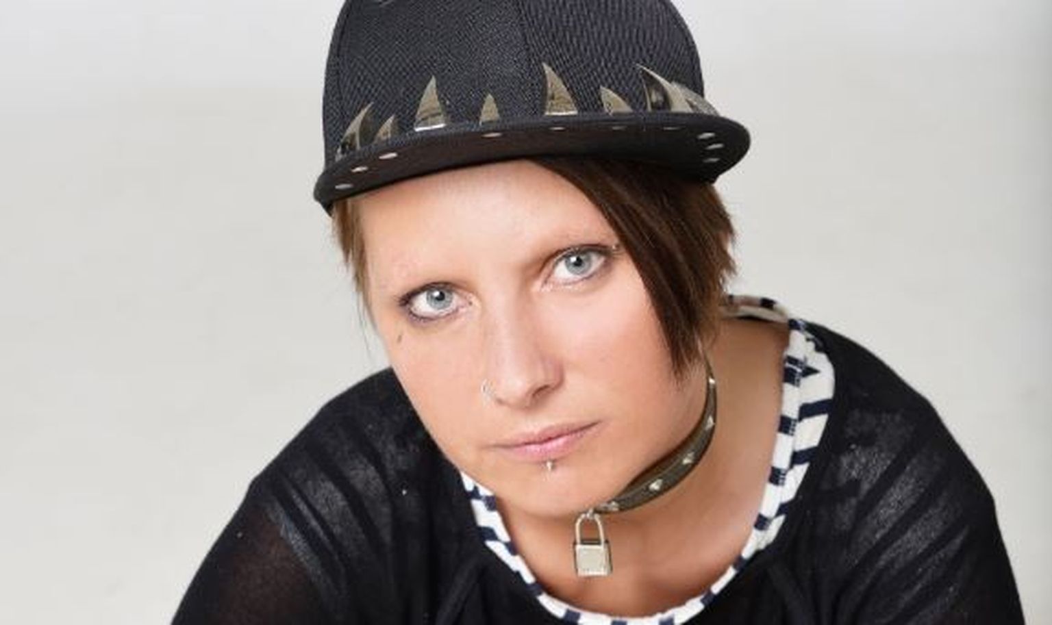 Mūžībā devusies šova "Caur ērkšķiem uz.." dalībniece Solvita