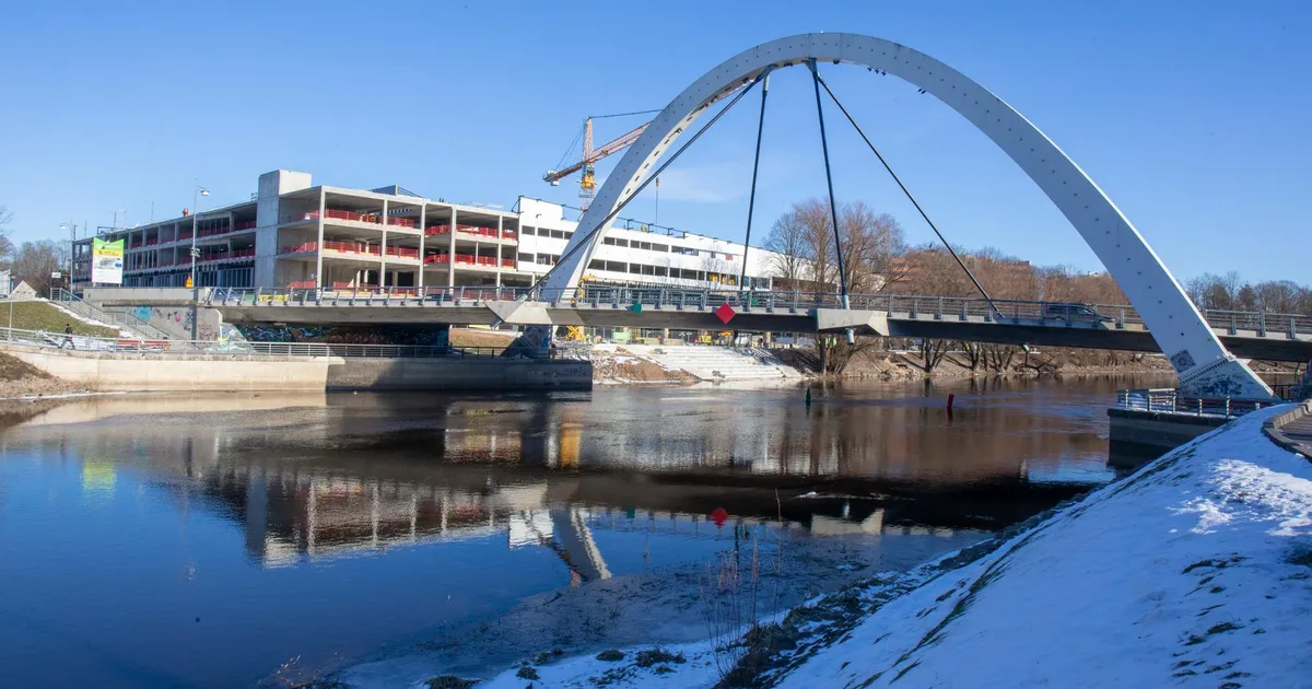 Delta maja jõuab peagi katuse alla