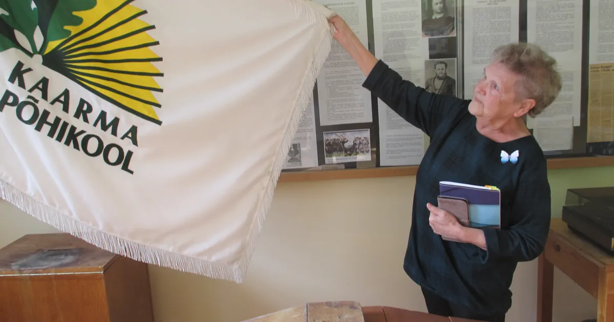 KÜLAVAHELOOD Raamatuaasta Kaarma raamatukogus ja Kaarma kooli lugu