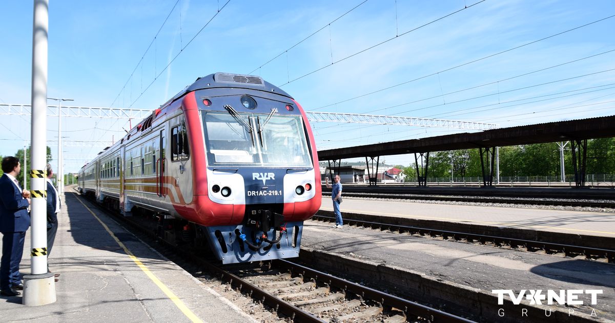 "Pasažieru vilciens" Patentu valdē reģistrējis preču zīmes "Vivi ...