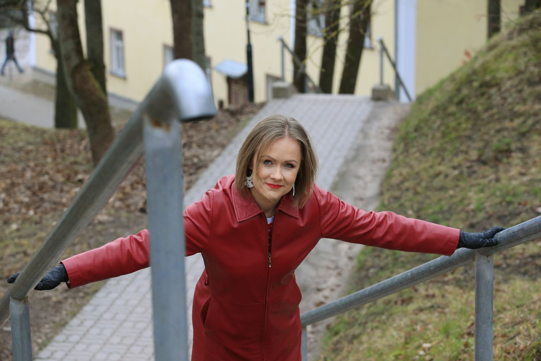 Inga Lunge menuseriaali «Pilvede all» võtetest: mul hakkas selles ...