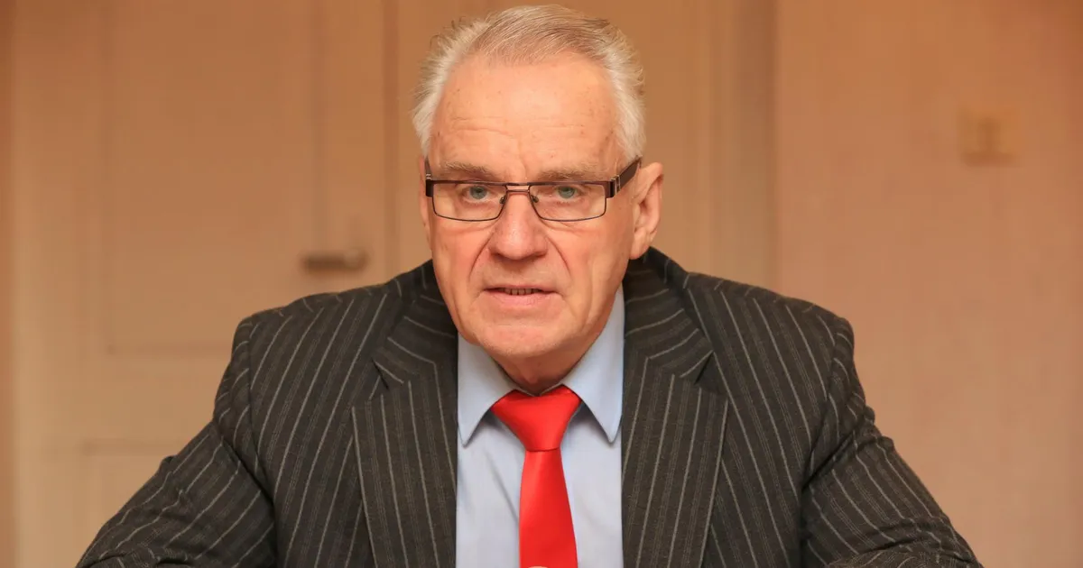 KESKERAKOND LÕHENEB Heimar Lenk: mässavad need, kel kindlat ...