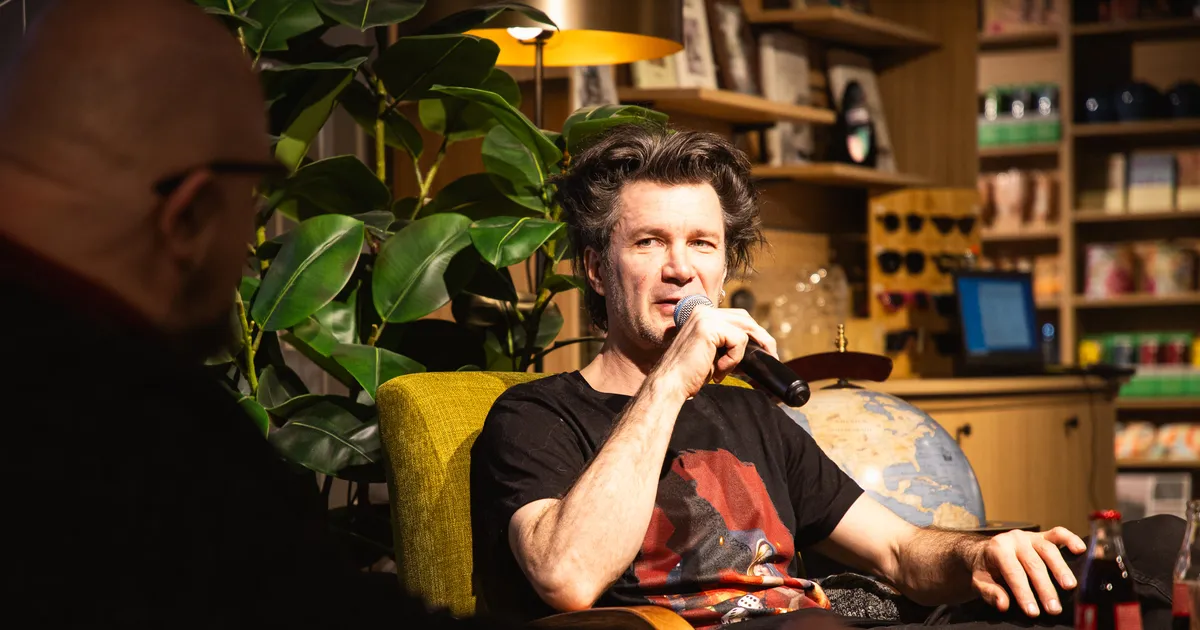 GALERII Gert Kiiler esitles värsket krimiromaani