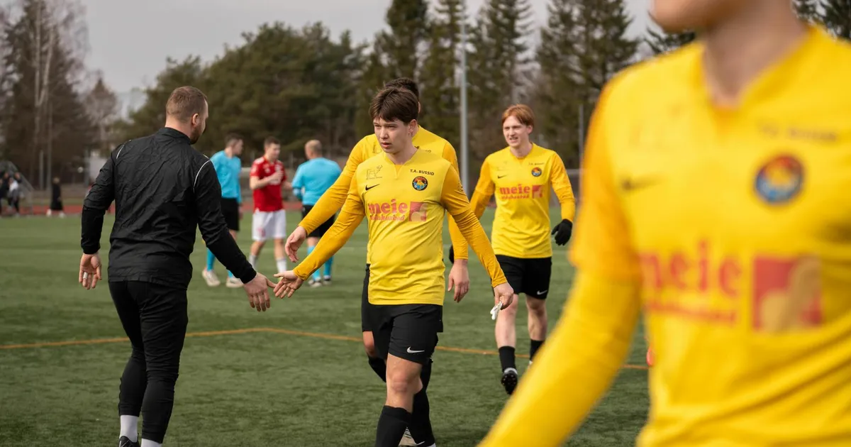 Viis väravat andsid jalgpalluritele võidu