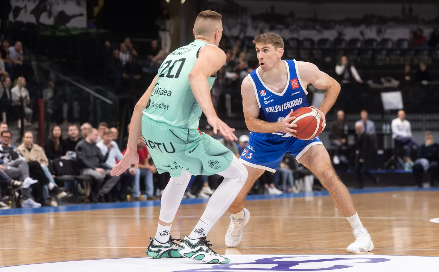 Kalev käis Zelli saunas. Reinbok: võistkond on alles šokis, eile juhtus trennis võigas vigastus