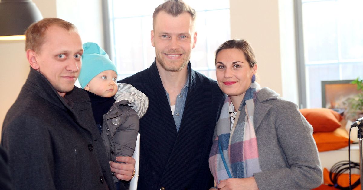 Galerii ja video! Staarkunstnik Martin Saar avas Apelsini Raudtee ...