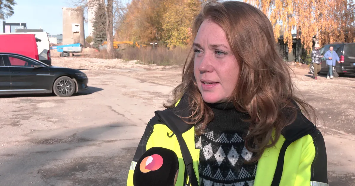 Lõhkemeister Teele Tuuna-Lootus lasi Tartus õhku 90-meetrise korstna