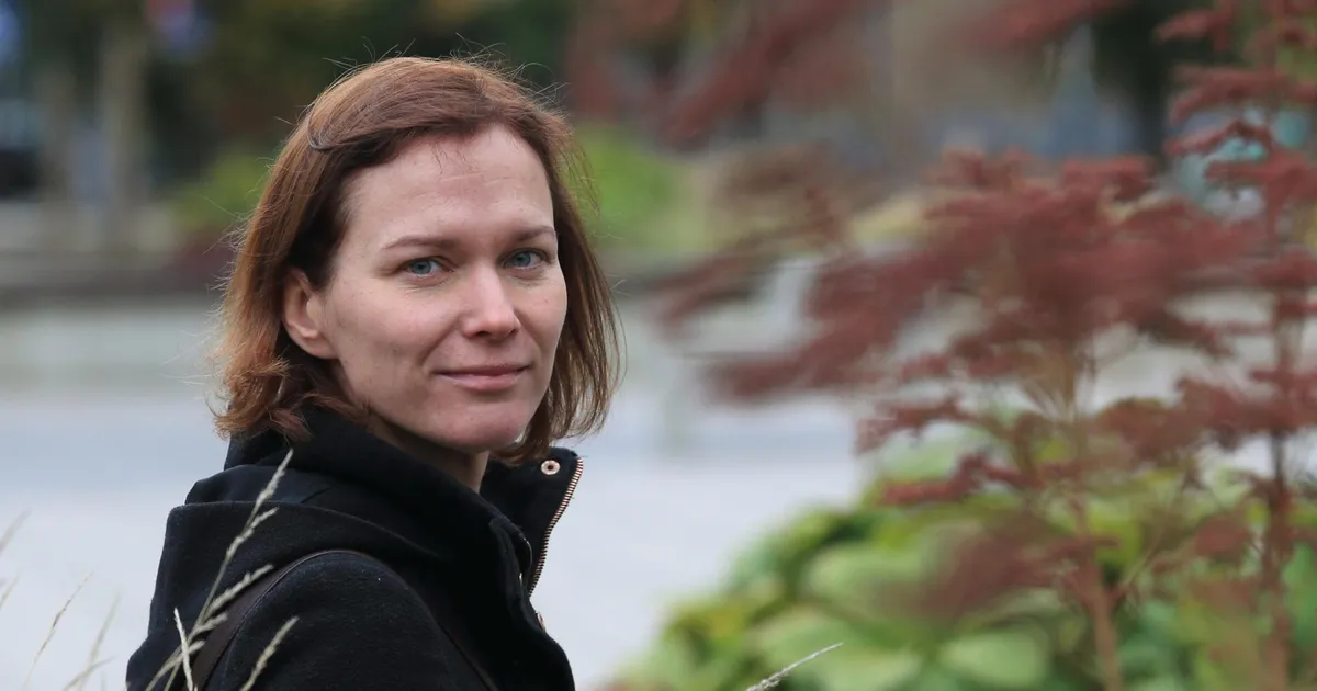 NELJA LAPSE EMA TUUL SEPP Peretoetuste ja madala sündimuse puhul on üks ...