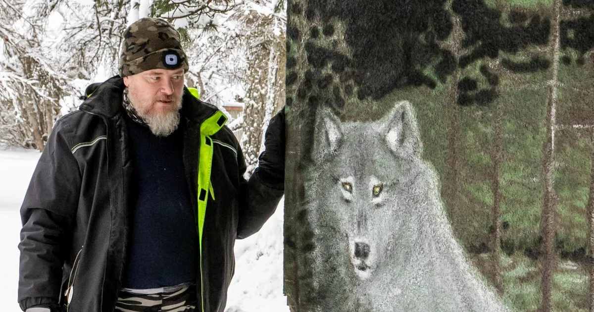 PILDID Hundimaaling püüab bussijaamas pilke