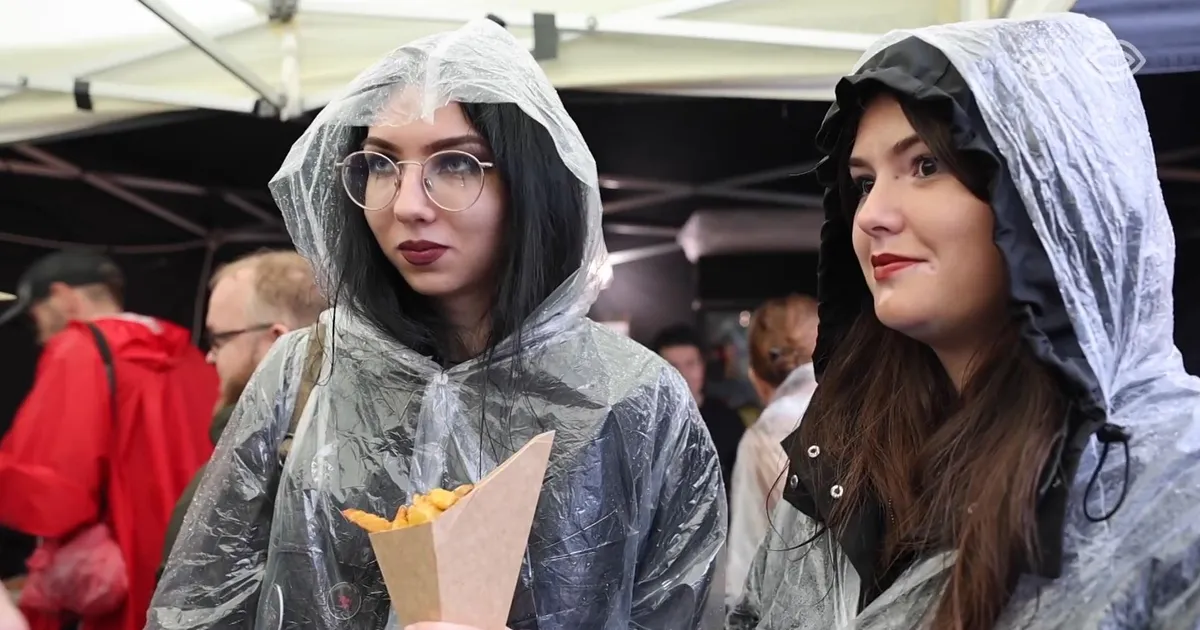 VIDEOREPORTAAŽ «Mis sest, et vihmane!» Hard Rock Laagri külastajad ...