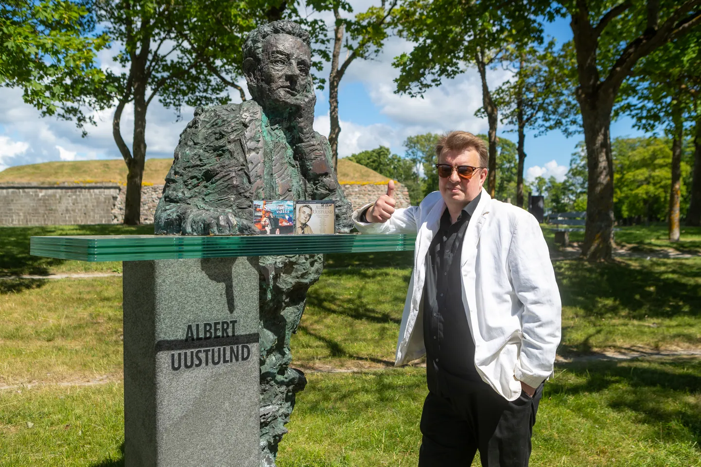 Kadi raadio toob kuulajateni erisaated Albert Uustulndi muusikast