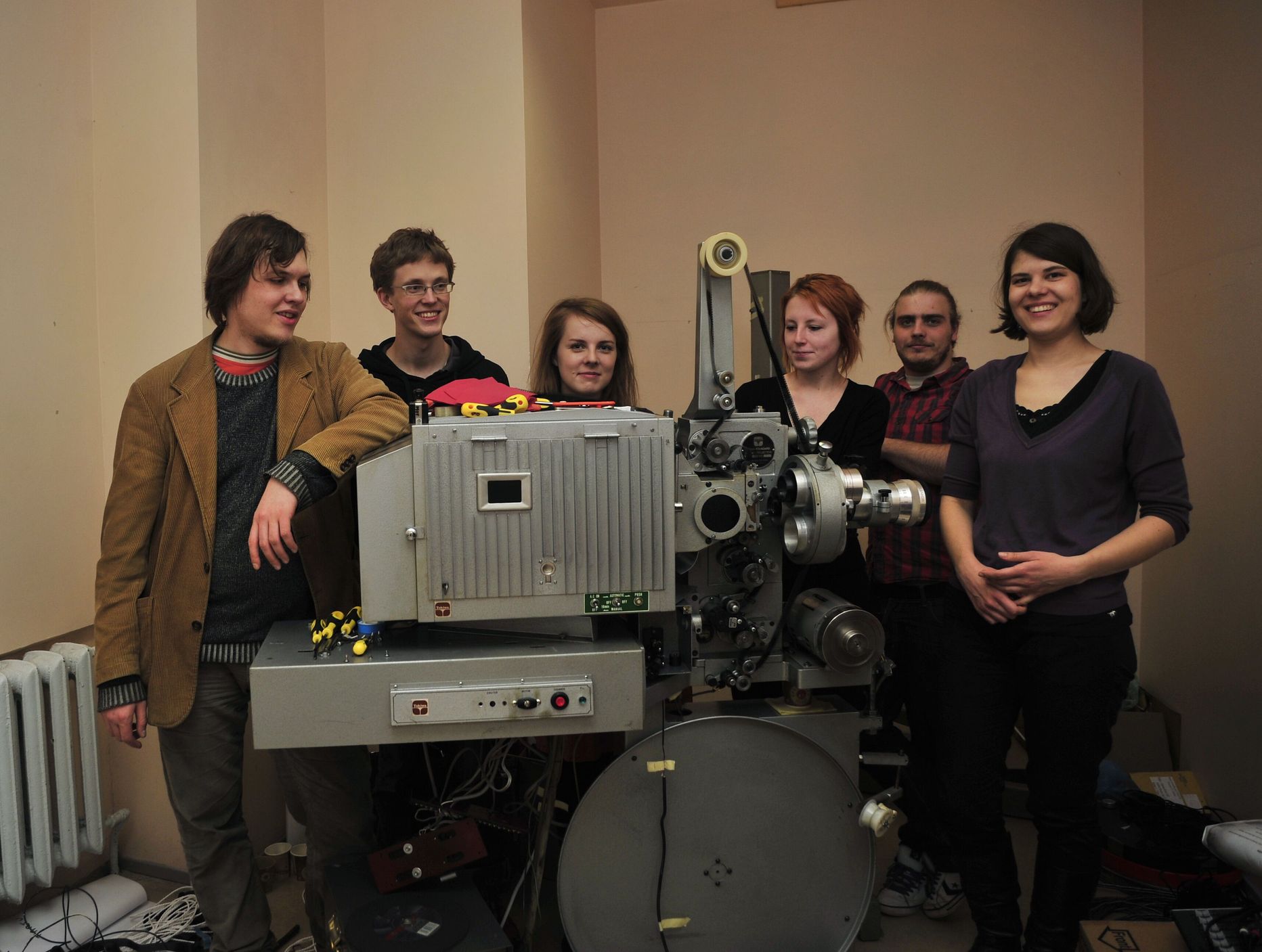 Elektriteatri uus hooaeg kujuneb eestilikuks