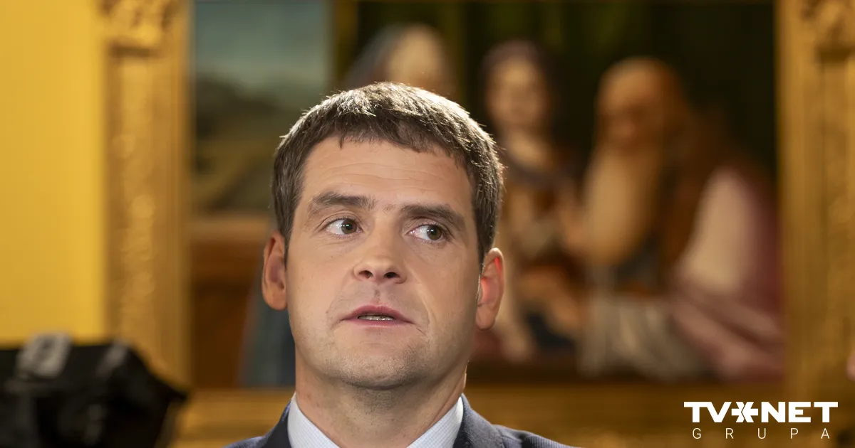 Žemaitaitis nesaņem pielaidi darbam ar augstākās slepenības informāciju