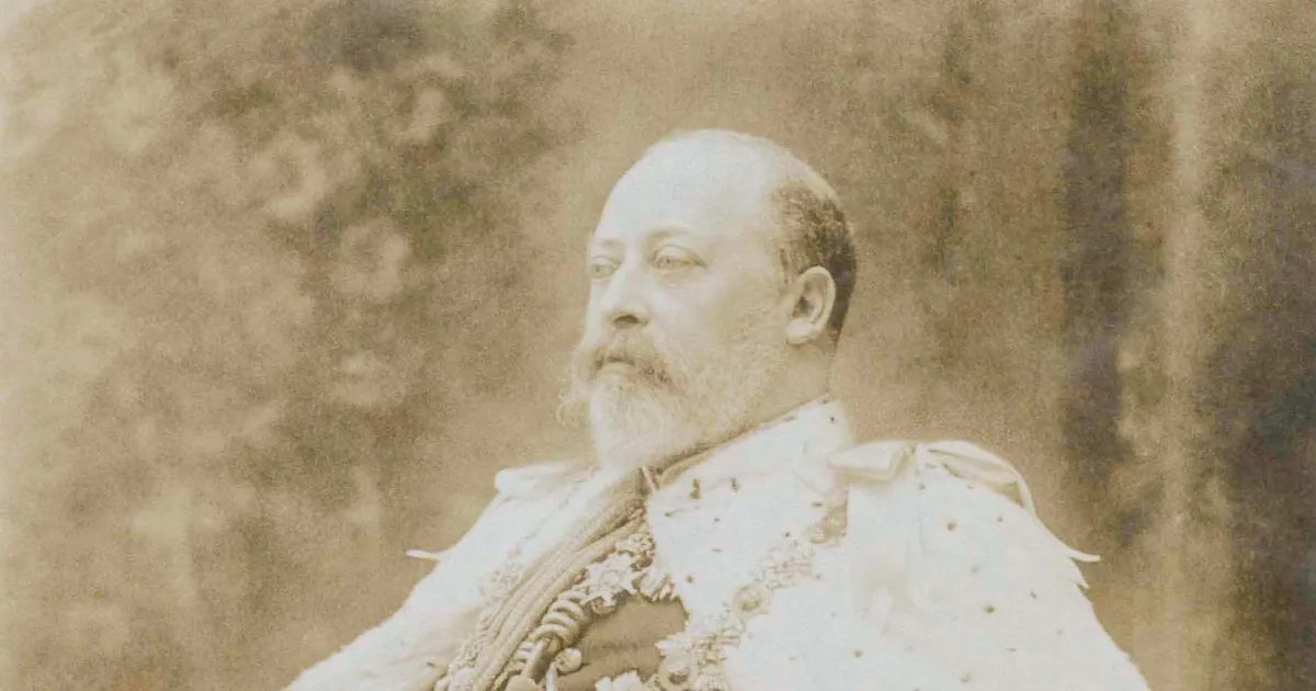 VIDEO Seksisõltlasest Briti kuninga leiutis aitas tal kahe naisega ...