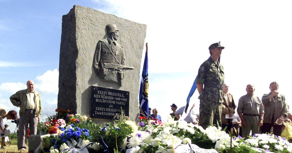TÄNA AJALOOS Võeti maha Lihula monument