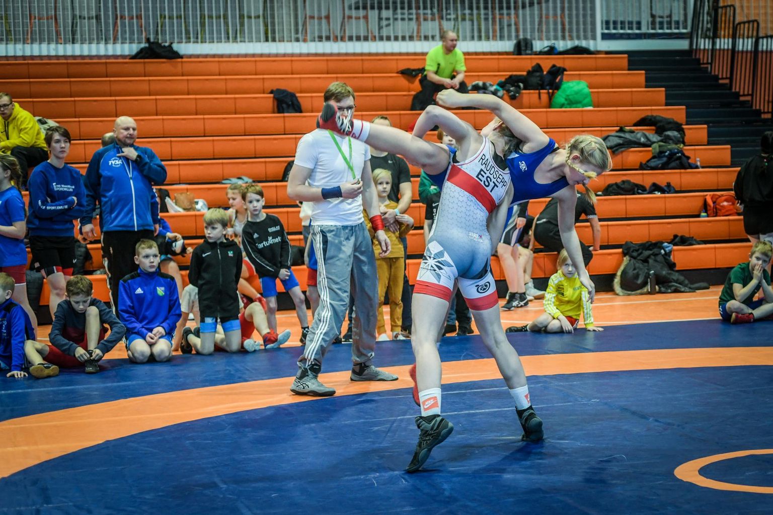 Lääne-Viru maadlejad tõid aastalõpuvõistlustelt 17 medalit