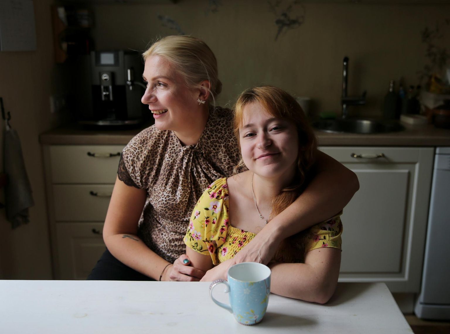 Ema võitleb tütre meelerahu eest: «Kas peame ootama, kuni noor käe enda vastu tõstab?»