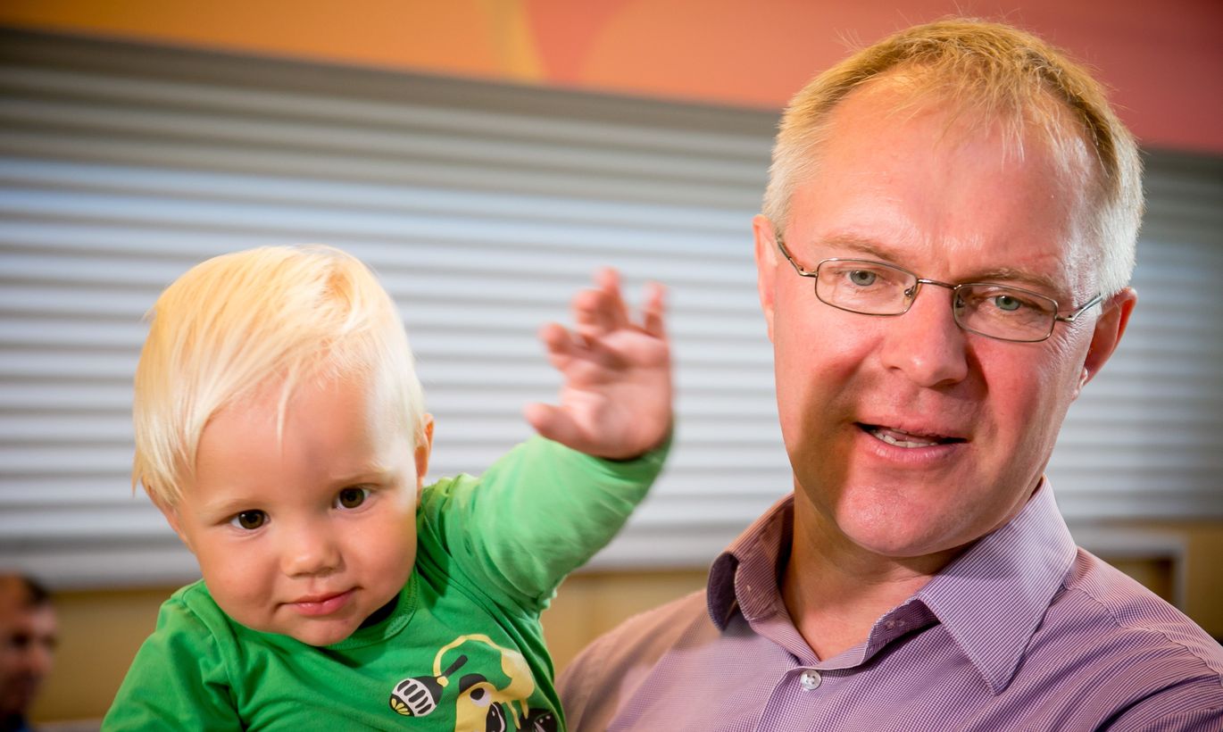 Palju õnne! Kuressaare linnapea Hannes Hanso sai neljanda lapse ...