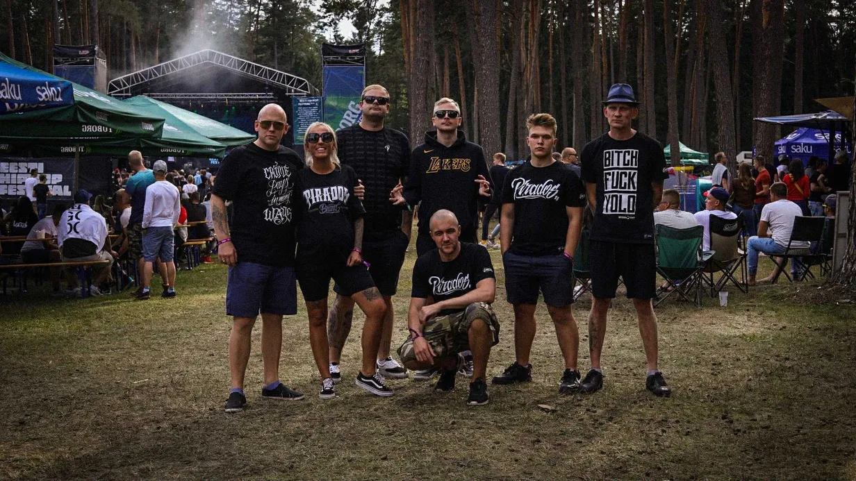 FOTOD Kõmuline streetwear ja tattoo bränd Pirados siseneb Hispaania ...