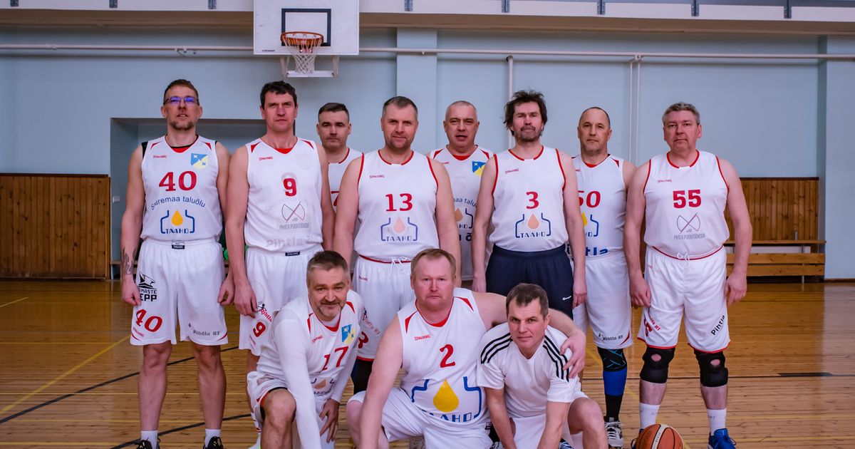 Saaremaa meister seeniorite 50+ korvpallis on Pihtla meeskond