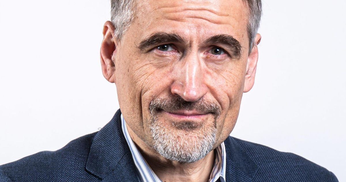 AGO RAUDSEPP 3300 okast ja vinguv rahvas