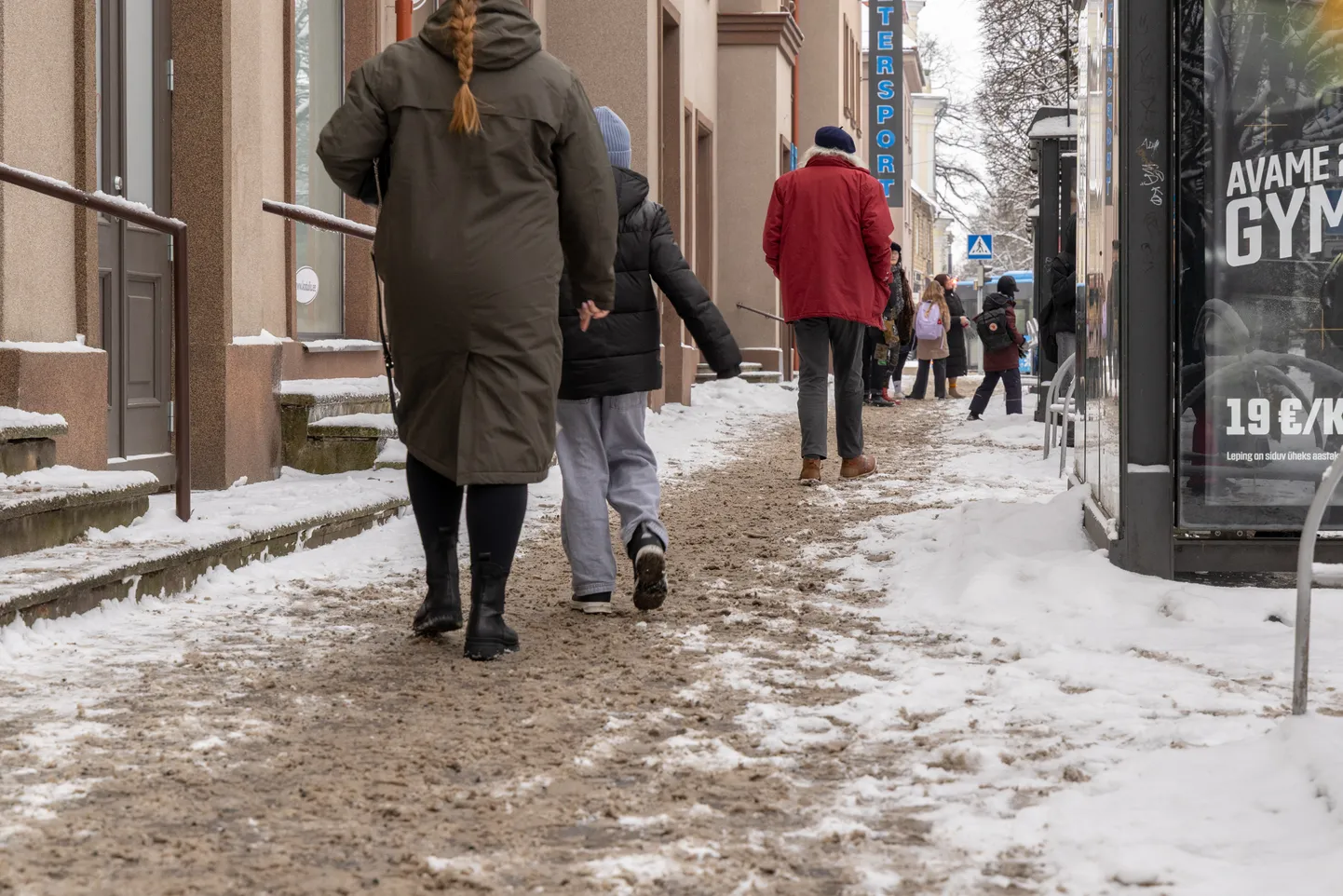 IRINA TALVISTE Lörtsitud talve võlumaa. Kas see tähendabki olla näoga ...