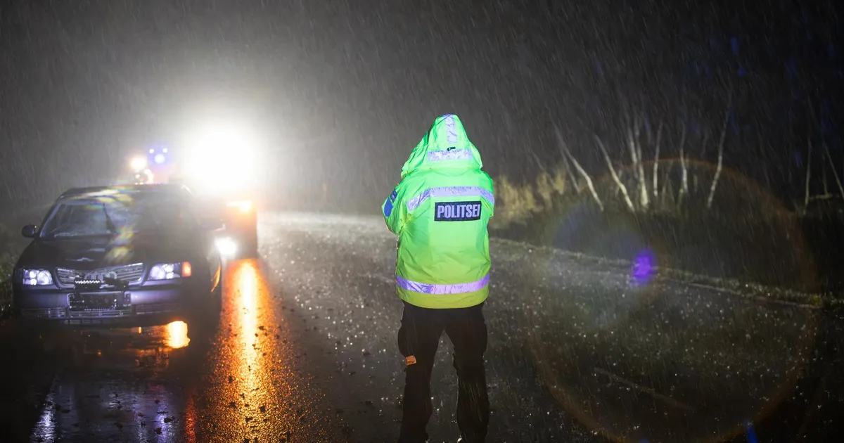 NAPP PÄÄSEMINE Pimedal maanteel uitas vanem naine