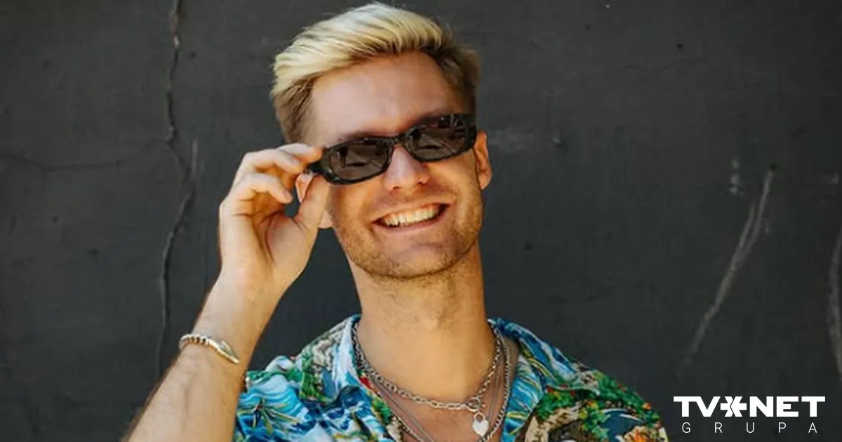 Pētersons no "Citiem zēniem" pēc neveiksmīgā joka radio saņēmis sodu