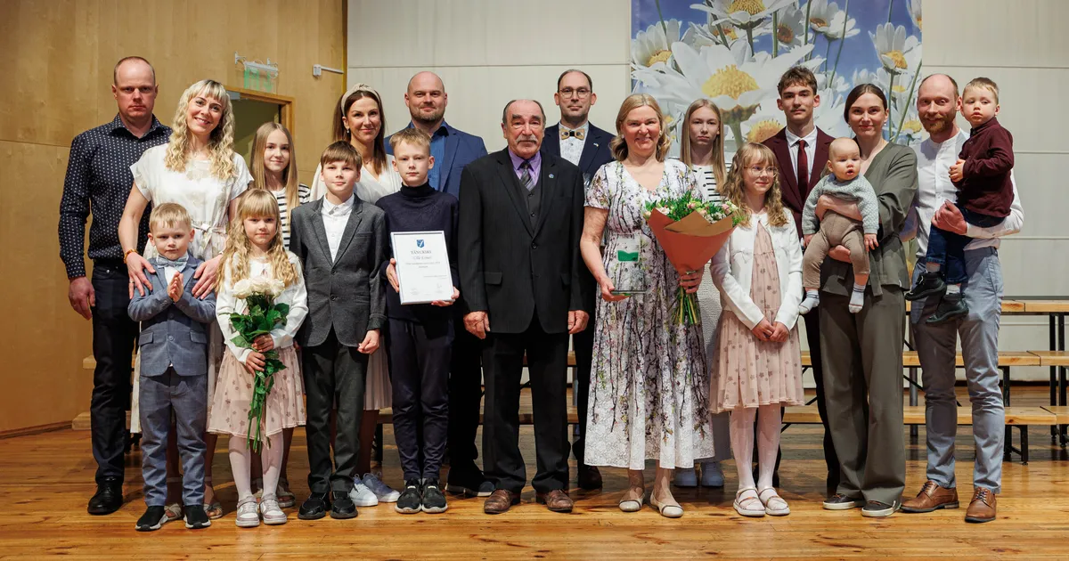 GALERII, VIDEO Kogukonnaelu süda Ülle Ermel pälvis Võru maakonna aasta ...