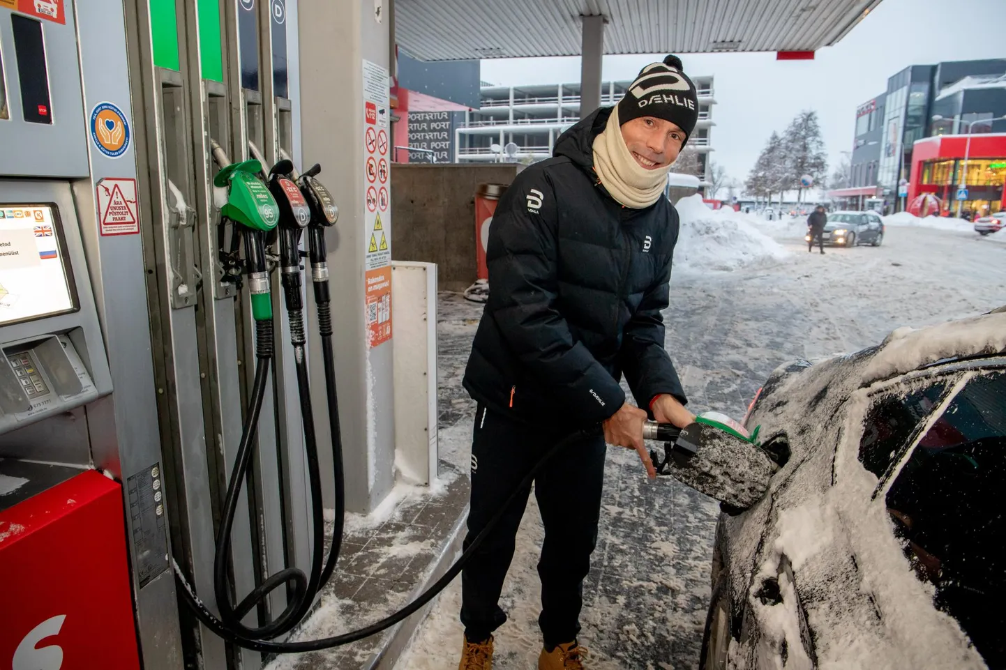 PILDID Sooduskampaania meelitas inimesed tanklasse