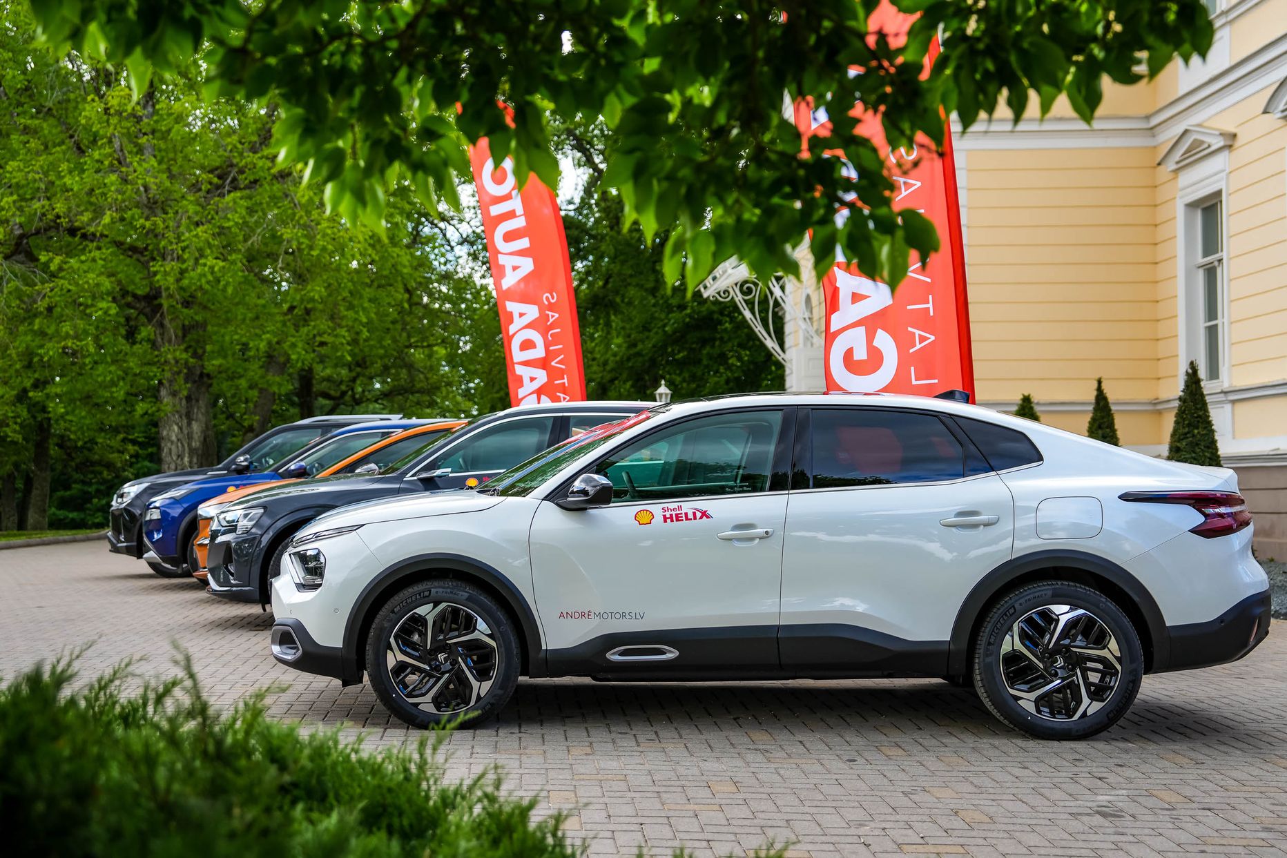 Paziņo "Latvijas Gada auto 2024" septiņus finālistus – galvenā titula ...