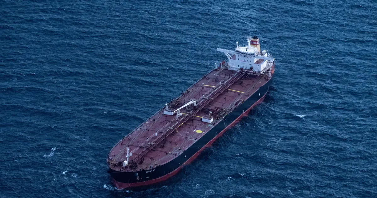 Meedia: Vene varilaevastiku laev tiirleb Norra-Poola gaasijuhtme ümber