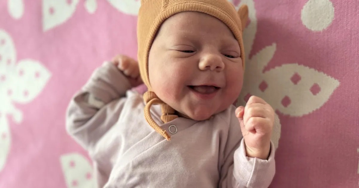 Beebid saavad kingiks moodsa hõlmikkombinesooni