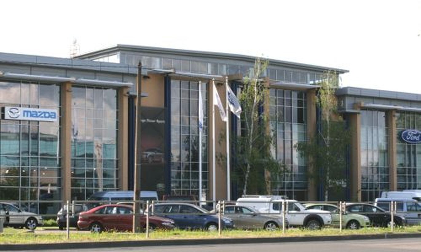 «Ford» uz «Mazda» serviss Skanstes ielā 4a strādās līdz pl. 22:00 ...