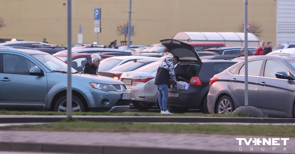 Aptauja: Latvijā 61% iedzīvotāju nav apmierināti ar lielveikalos un ...