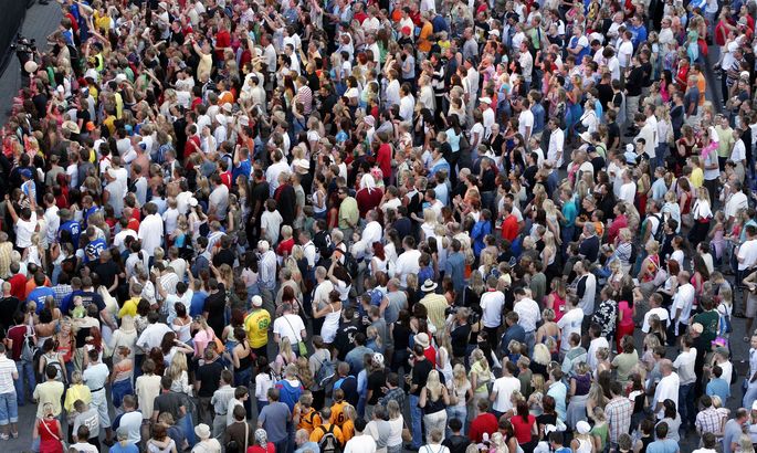 Estonian population grows by 1,850 in 2016 - Estonian news