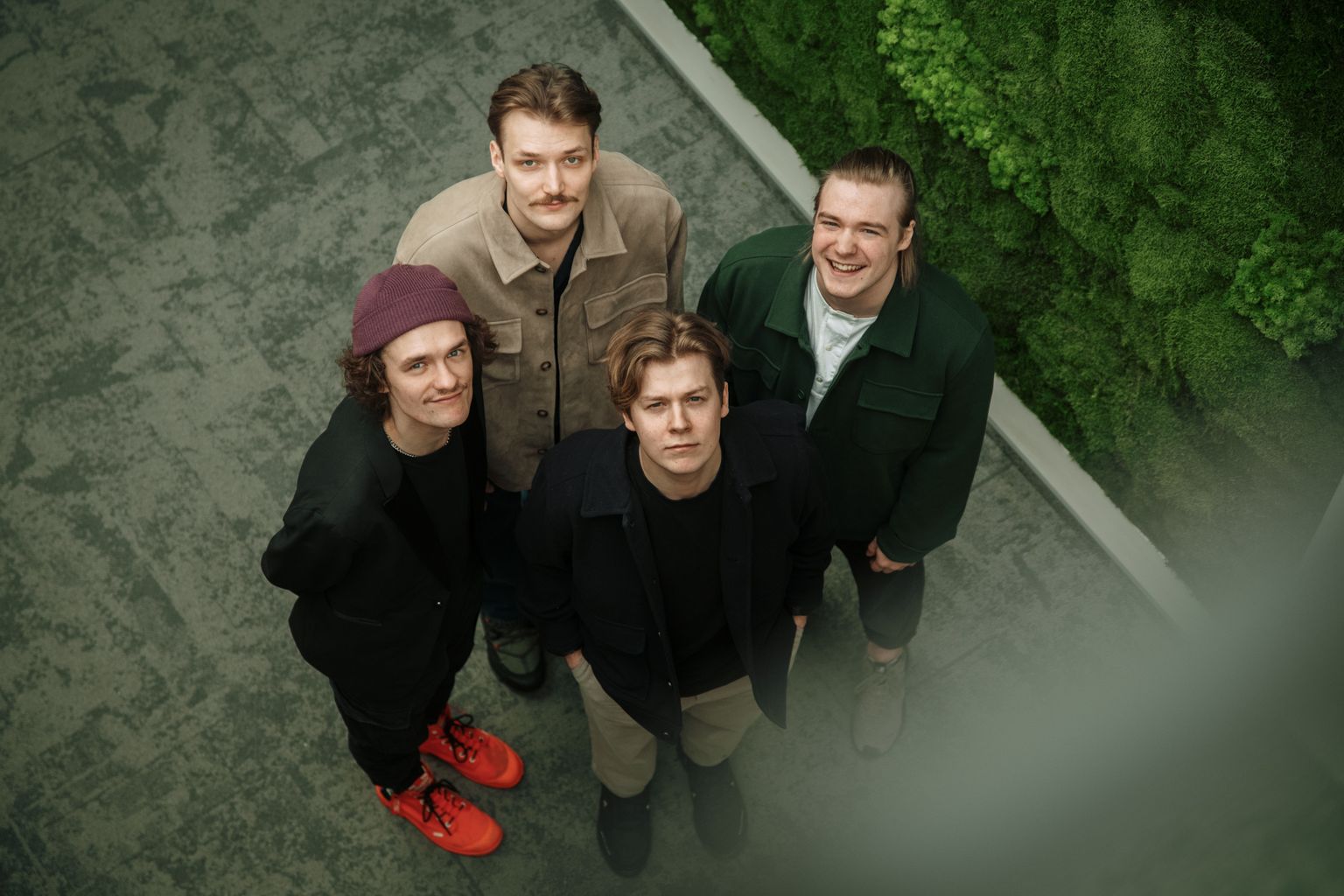 "Tas nav par meiteni Aiju." Grupa "Sudden Lights" skaidro dziesmas ...