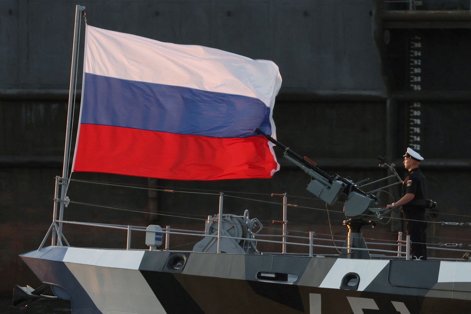 Vene riigiduuma tahab keelata ebasõbralikesse riikidesse lapsendamise