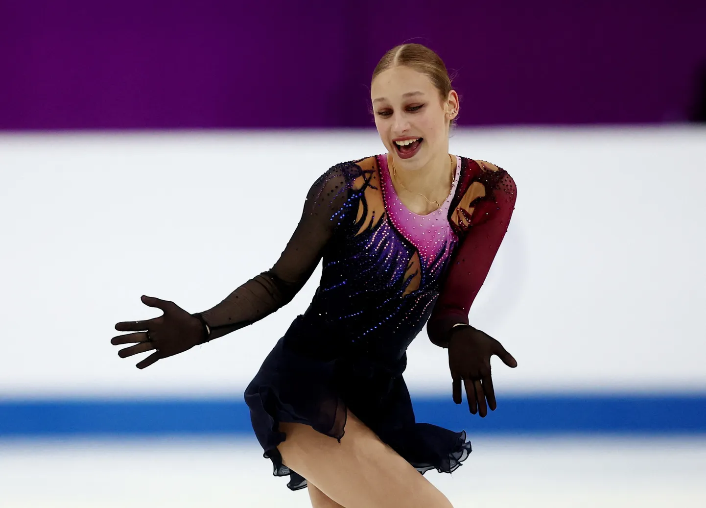 Latvijas daiļslidotāja Stepčenko nodrošina dalību EČ izvēles programmā