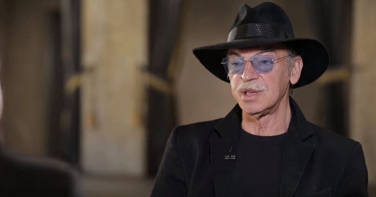 Видео: В Сети обсуждают видео, где Михаилу Боярскому внезапно стало ...