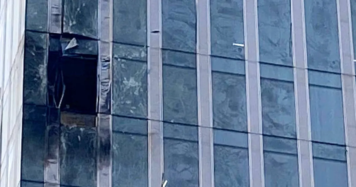 ZOMBIDE PEALINN Moskvalased üritavad peade kohal vihisevaid droone ...