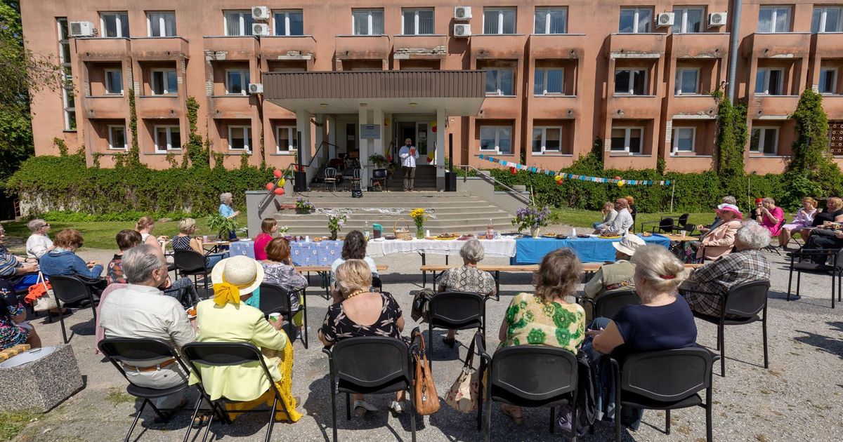 Raamatusõbrad nautisid head muusikat ja ilma