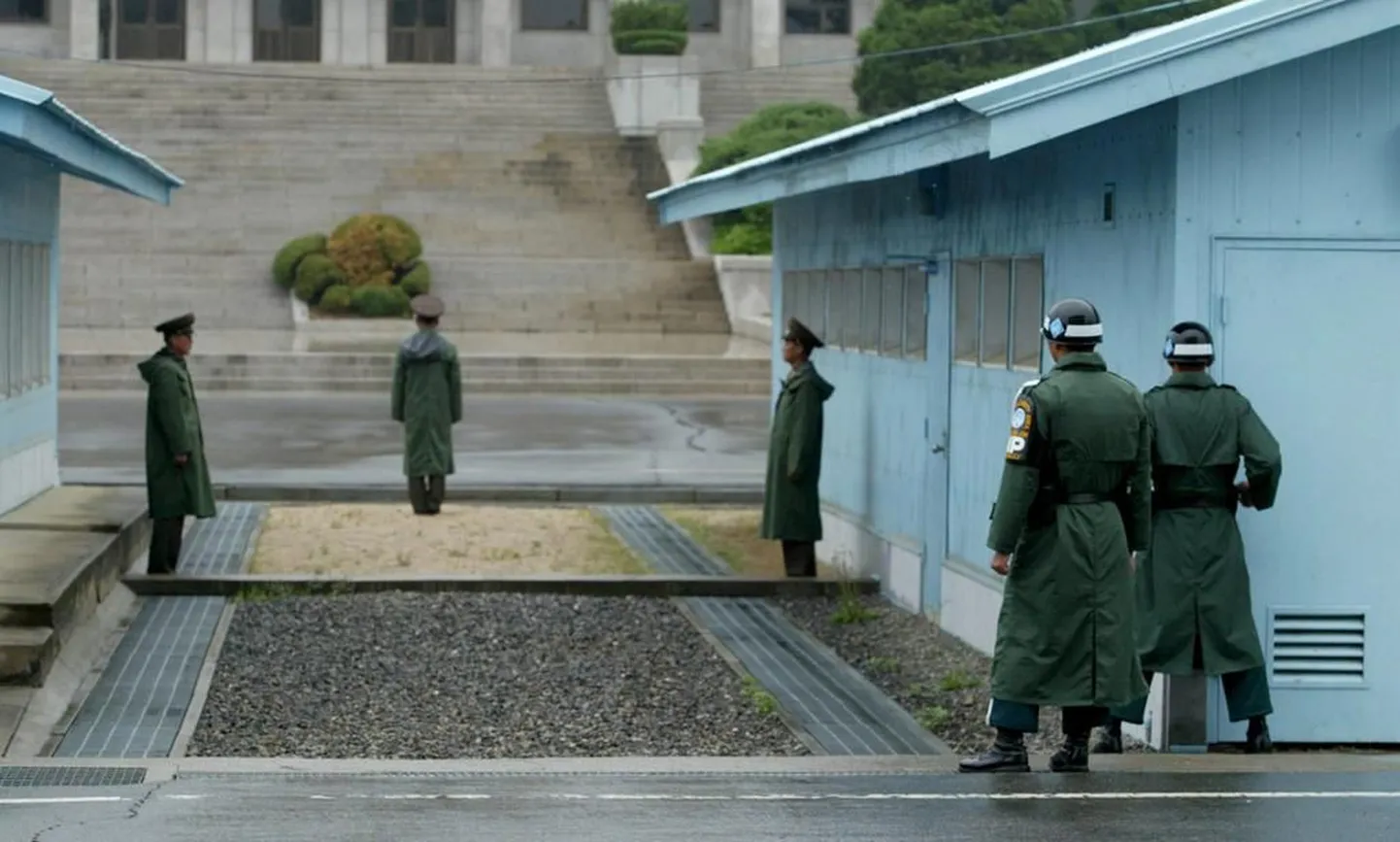 Lõuna-Korea president tõotab luua sõjalise usalduse Põhja-Koreaga
